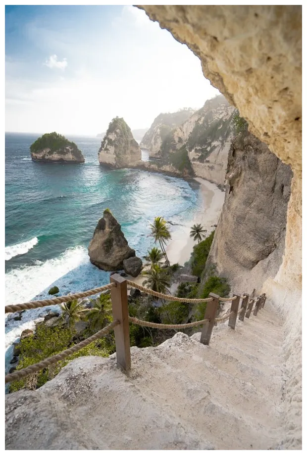 Must-Visit: Diamond Beach Nusa Penida limestone stairs view in ...